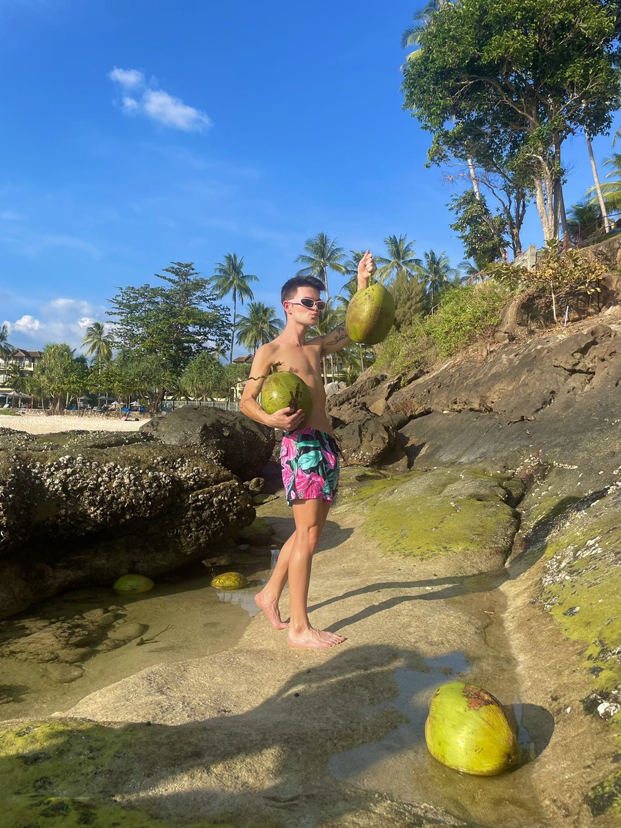 Leo on Twitter: "MY COCONUTS 🥥 🥥"