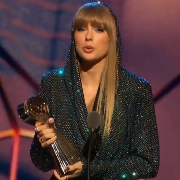 Update Swift Brasil on Twitter: Update Swift Brasil on Twitter: