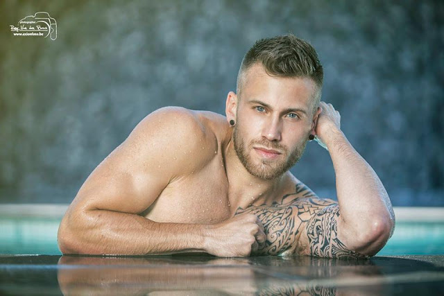 Sidney on Twitter: "Mike Piek is so handsome and gorgeous. He has an erotism that is so hot and ...