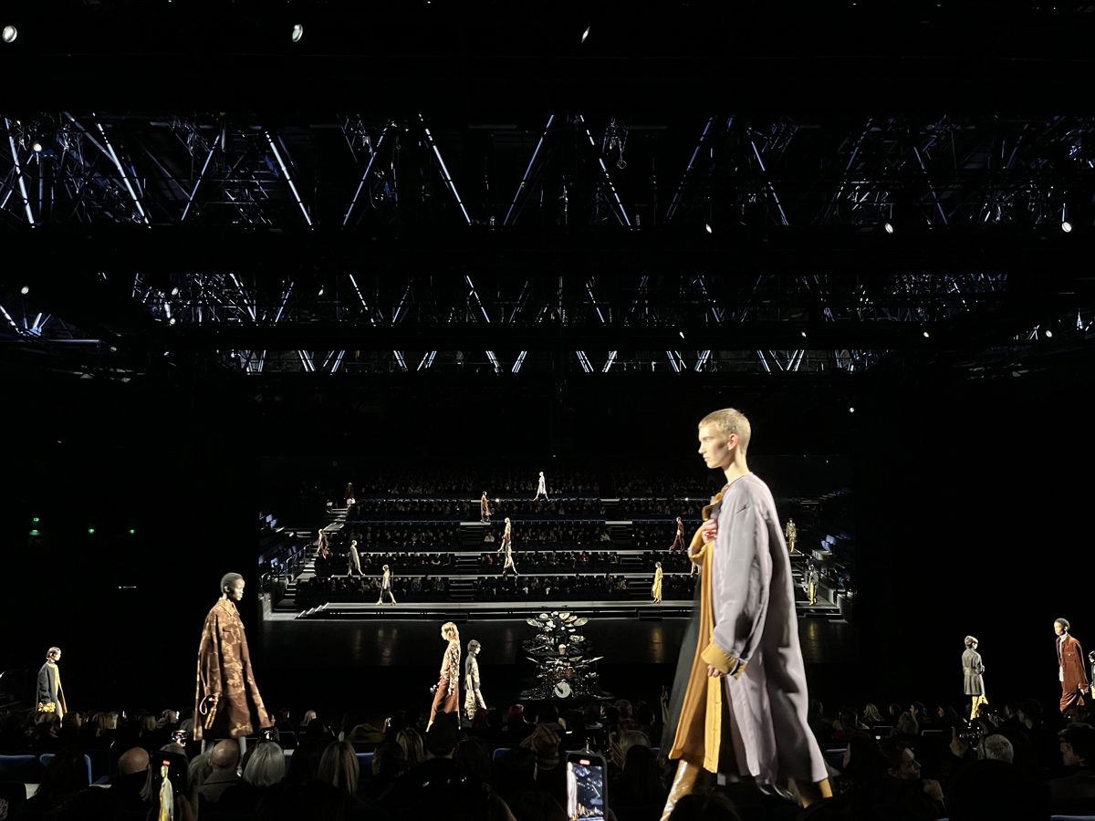 WWDJAPAN on Twitter: "【コレクション・リポート】「ドリス ヴァン ノッテン」が示す服への愛着心 服好きによる服好きのための愛おしい服 https://wwdjapan ...