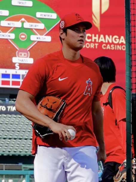 Full Count Mlb取材班 On Twitter エンゼルス・大谷翔平選手⚾️ キャッチボール後にベンチに戻る際の写真です📷 ここでもスプリットの握りをしているんですね👀 それにし