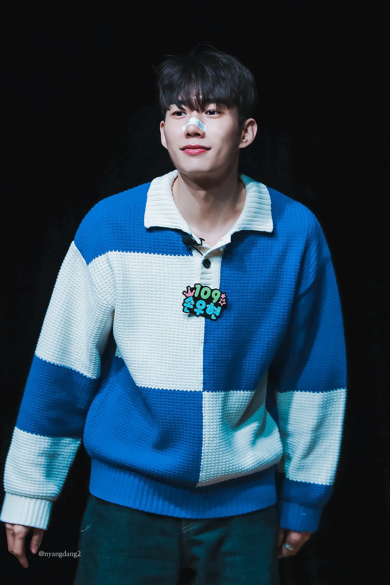 냥댕댕 on Twitter: "230325 새봄을기다리며 🍀 뭉기야 ‼️‼️ #손우현 #sonwoohyeon"