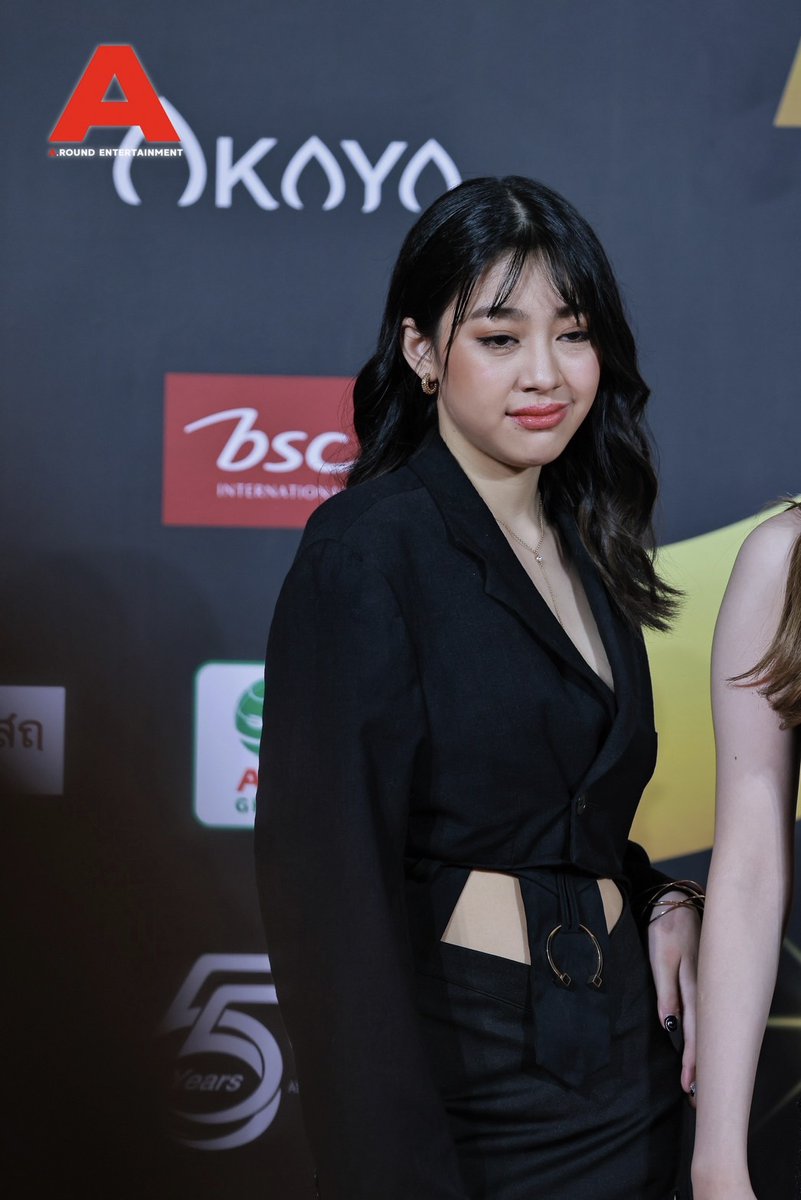 A.ROUND on Twitter: "5 สาว bXd จาก #4NOLOGUE ร่วมเดินพรมแดง งานประกาศรางวัลของเหล่าคนบันเทิง ...