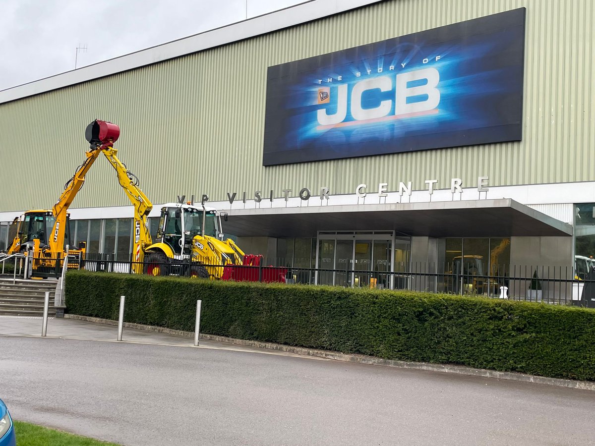 Leicester Speedway on Twitter: "📍 @Watling_JCB Our press and practice day begins with a tour of ...