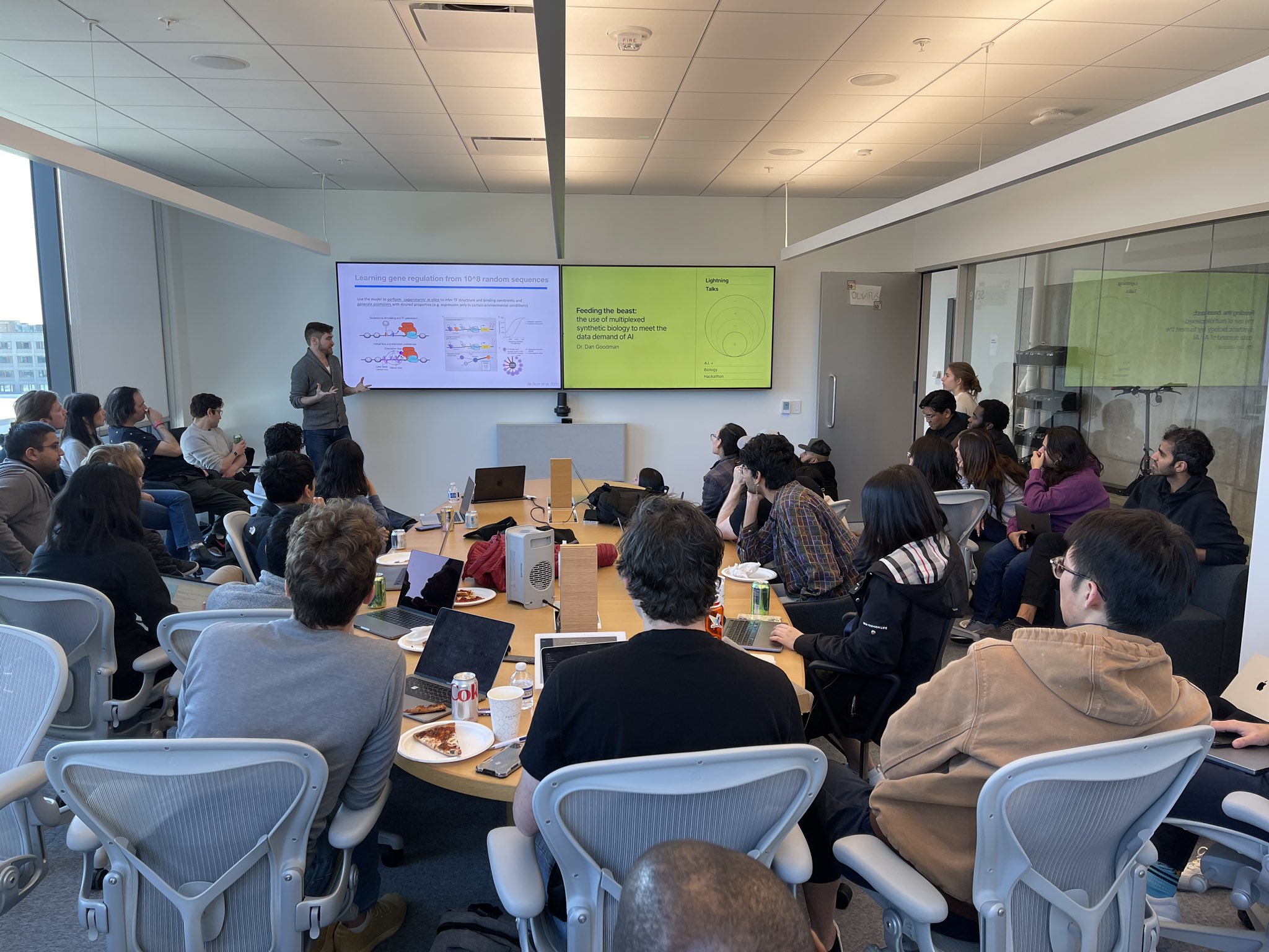 Alfredo Andere on Twitter: "The Bio + AI Hackathon this weekend was full of amazing engineers ...