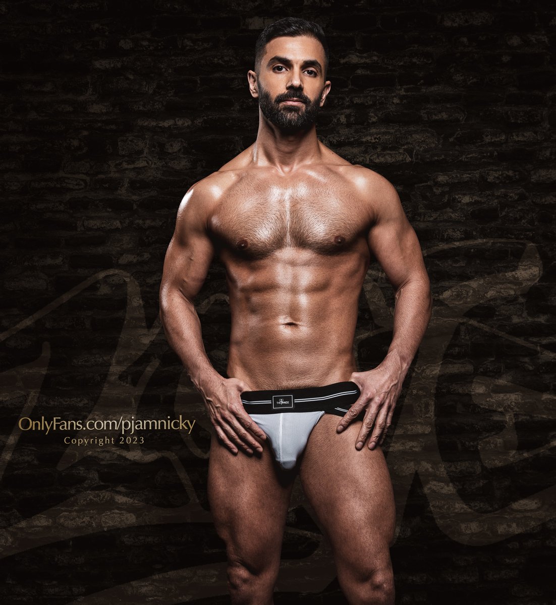 Hot Dudes Good Mood 🇺🇦 on Twitter: "RT @PaulJamnicky: Hot Hunk @DanielGbrook by @PaulJamnicky ...