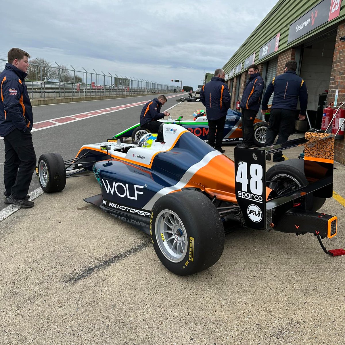 International race-winning GT team | Fox Motorsport