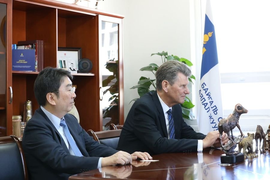 R Javkhlant On Twitter Rt Ceomongol 🇲🇳 🇮🇸 ГАЗРЫН ГҮНИЙ ДУЛААНЫГ АШИГЛАХАД ХАМТРАН АЖИЛЛАХАД