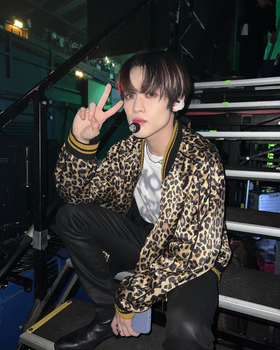 NCT PHILIPPINES on Twitter: "[OFFICIAL] 230329 #CHENLE’s instagram update with #MARK and #JENO ...