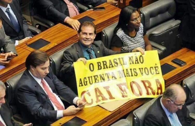 Brizola Memes on Twitter: "Recado para Coldplay: https://t.co/Fun692QxYQ" / Twitter