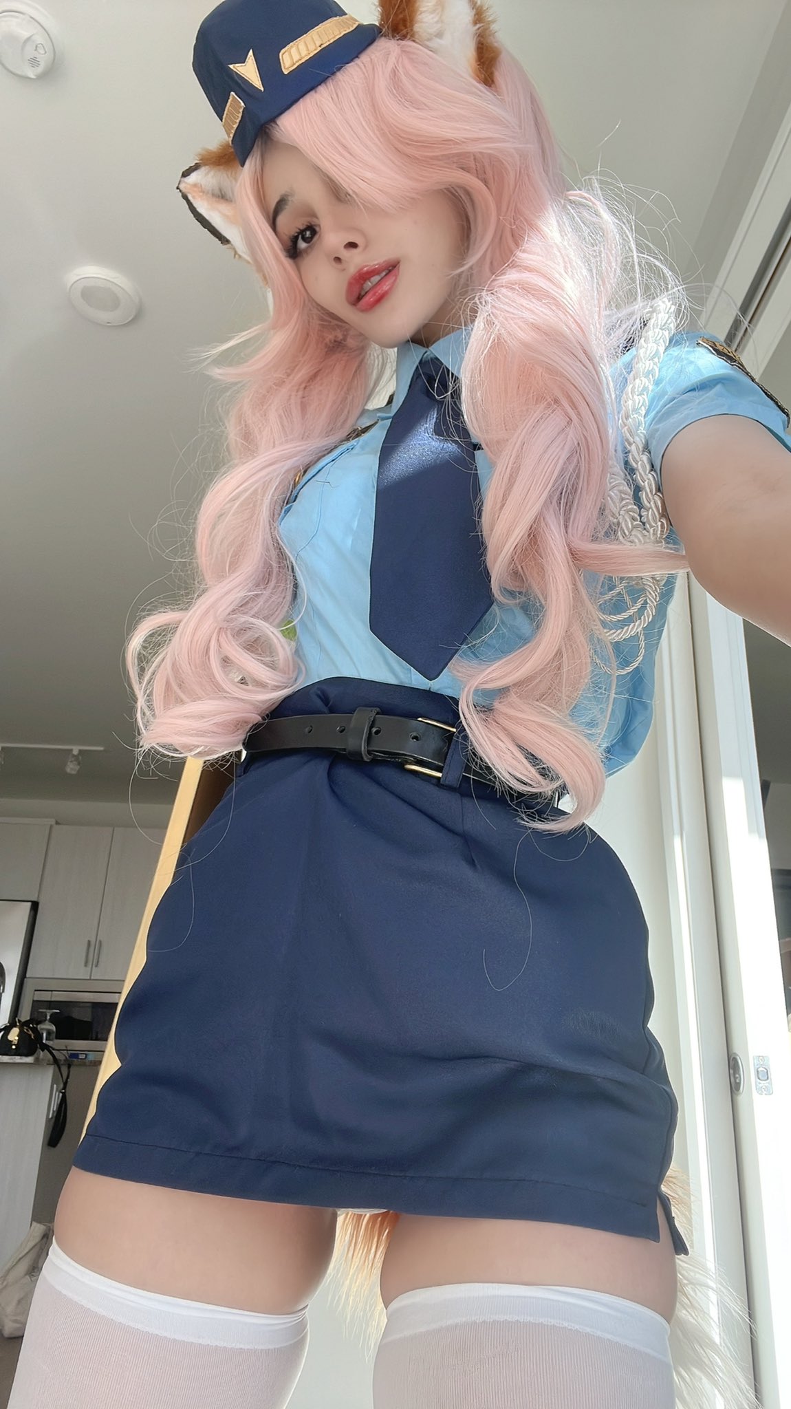 woffee 👺 on Twitter: "officer tamamo but she’s a wh*re under her uniform #fgo https://t.co ...