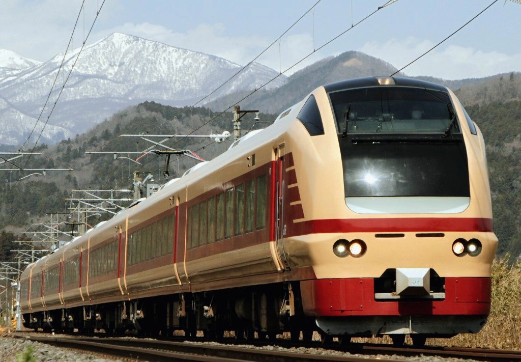つばさ51号 on Twitter: "歴代のふくしま花見山号とその後継車両 当初は専用マーク付き455系から始まって583系、485系、E653系の流れ JT編もあります"