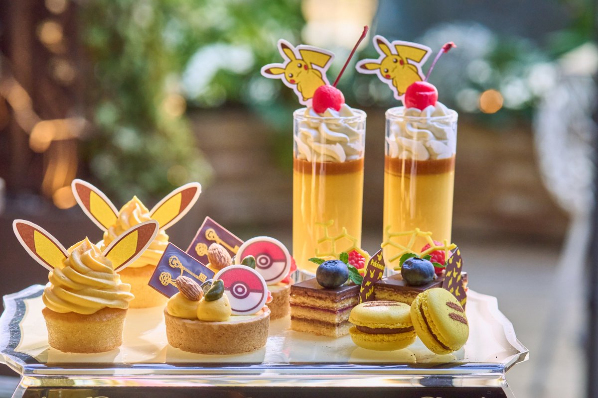 pikachu pokemon (creature) no humans blurry closed mouth food holding ...
