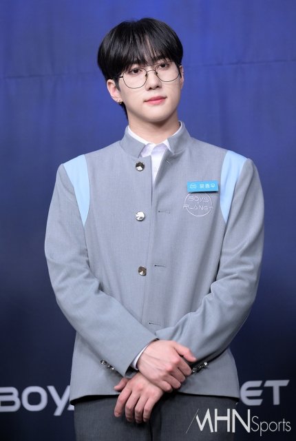 ☾쫑. on Twitter: "yoon jongwoo presscon photos 🌙"