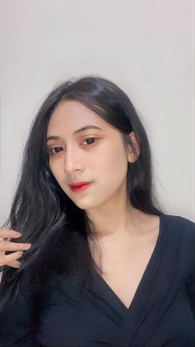 riri🍹 on Twitter: "punten numpang lewat ea"