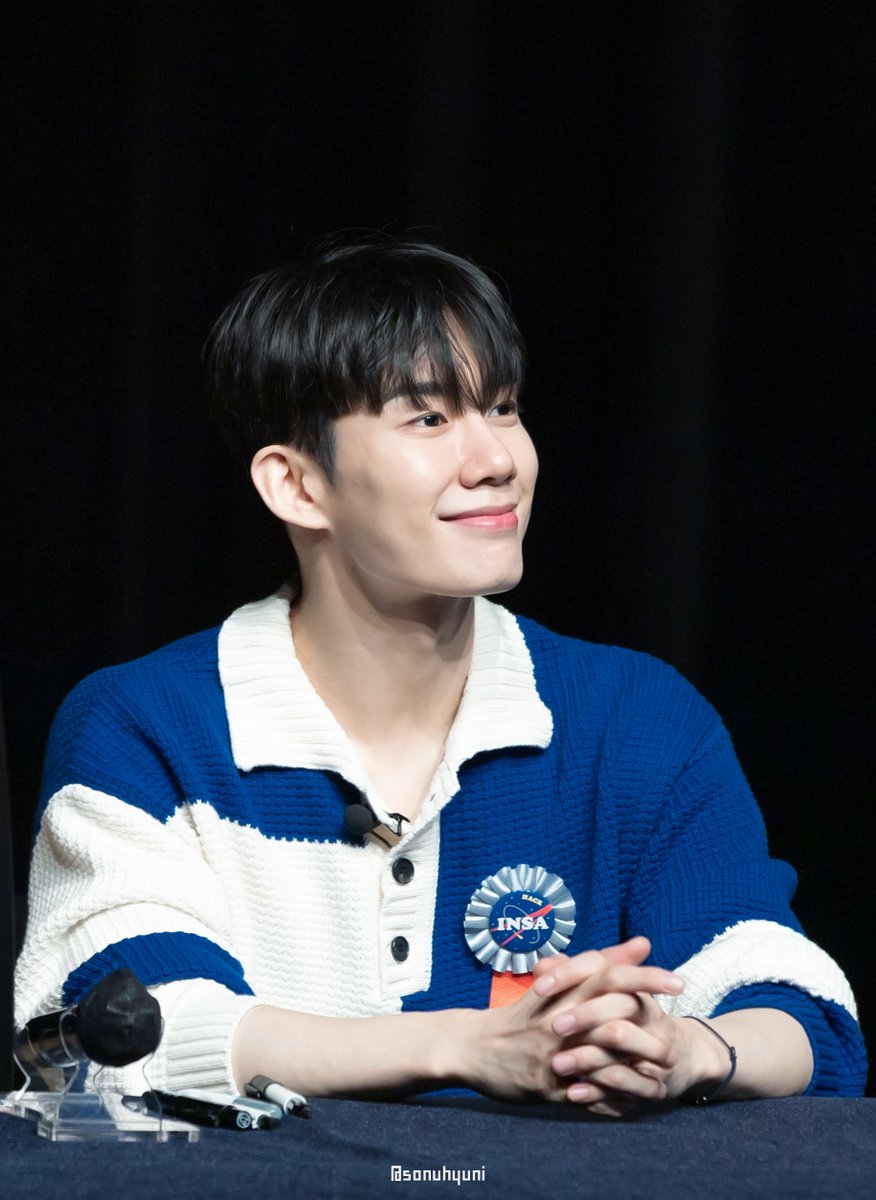 안드레아 배꾸 on Twitter: "#손우현 #sonwoohyeon 230325 손우현 위드뮤 팬싸 🙂 https://bit.ly/3Zq6lGN https://bit.ly ...