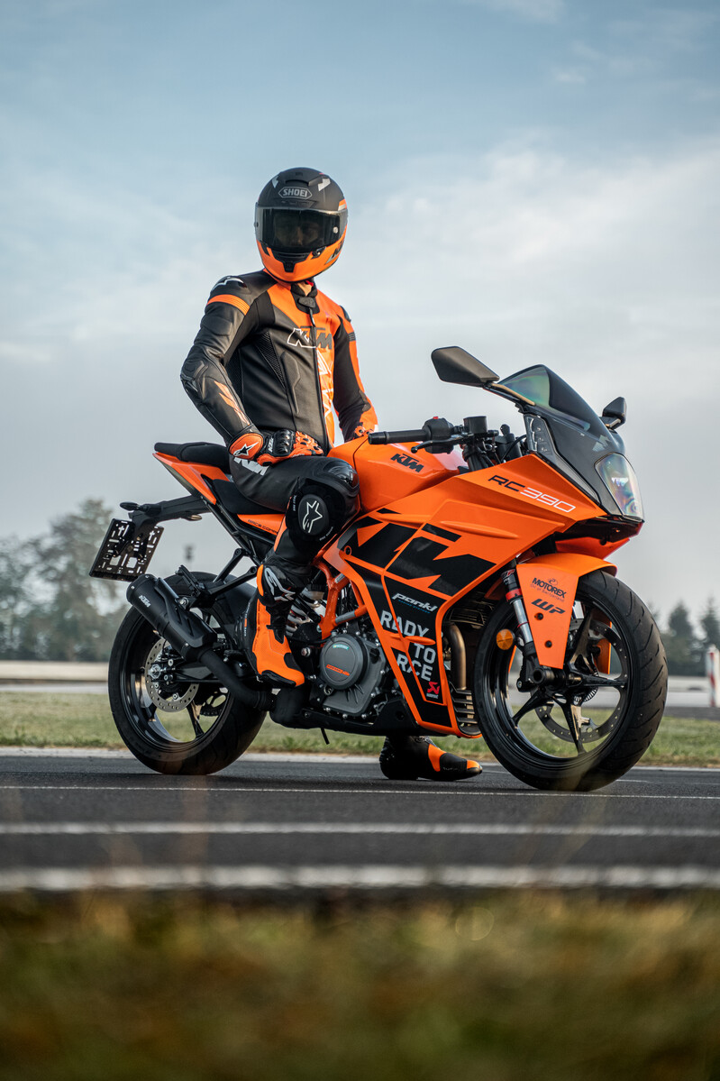 KTM Japan【公式】(@ktm_japan) - Twilog (ツイログ)