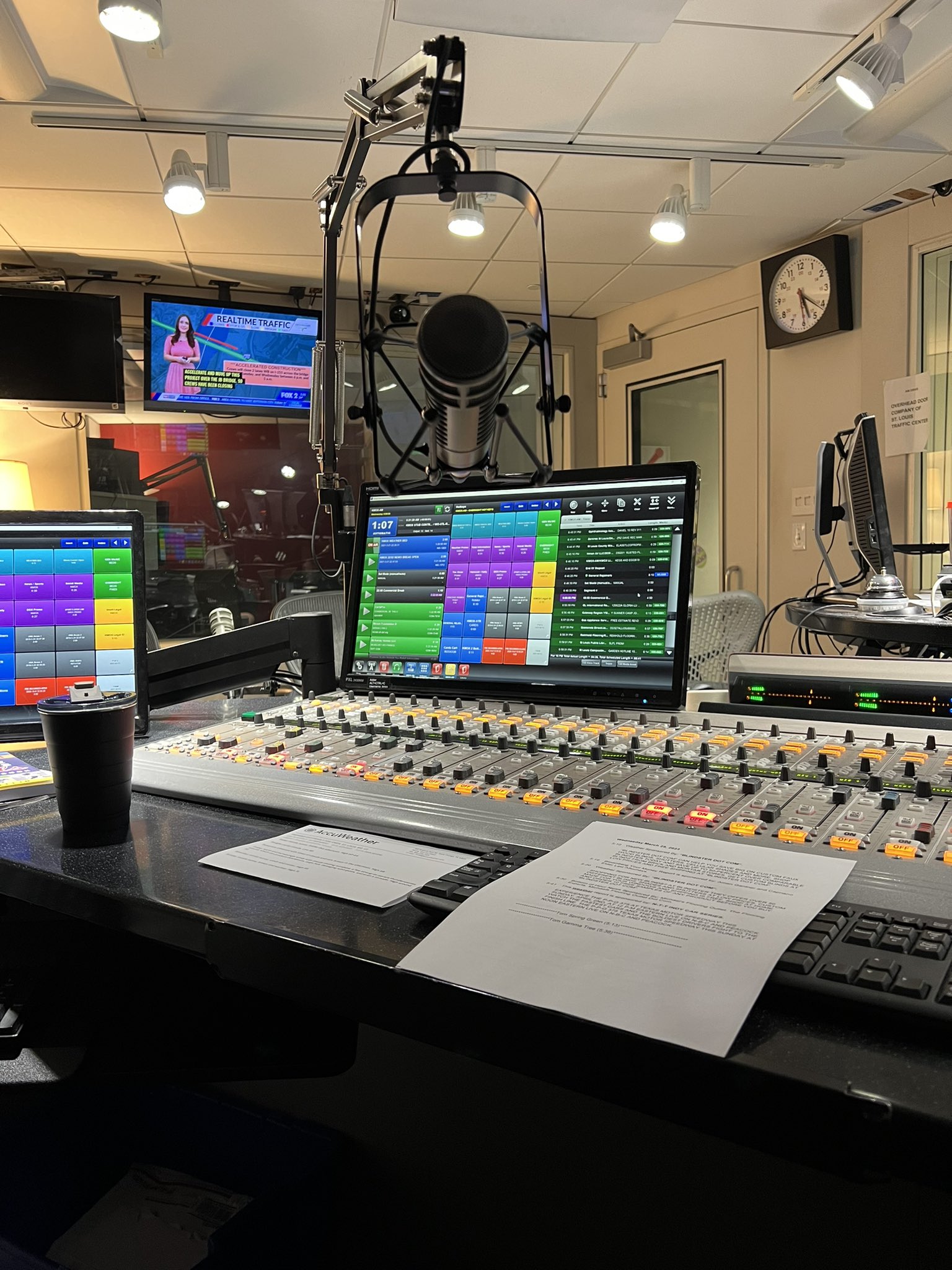 Modern Radio Station