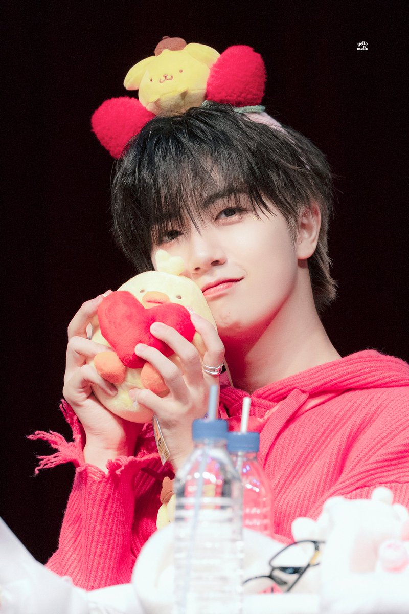 yello mello on Twitter: "230326 #원진 #WONJIN #크래비티 #CRAVITY"