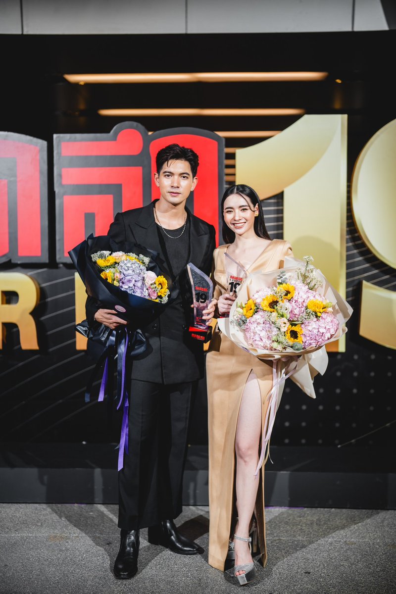 Tum_chin on Twitter: "ขอบคุณทุกกำลังใจ และทุกพลังโหวต นะครับ #คมชัดลึกอวอร์ดครั้งที่19 #เข้มมุก"
