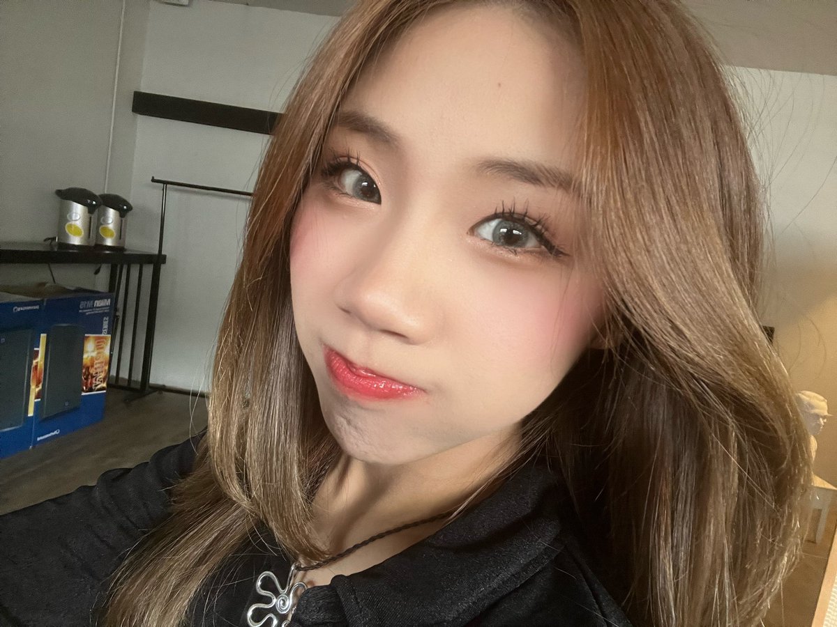 PiXXiE on Twitter: "ทุกคนดูเด็กมีลิทอีพีต่อตู้อ๊ะยังงงง🛠️ #PiXXiE #Ingkho_PiXXiE #เด็กมีLIT"