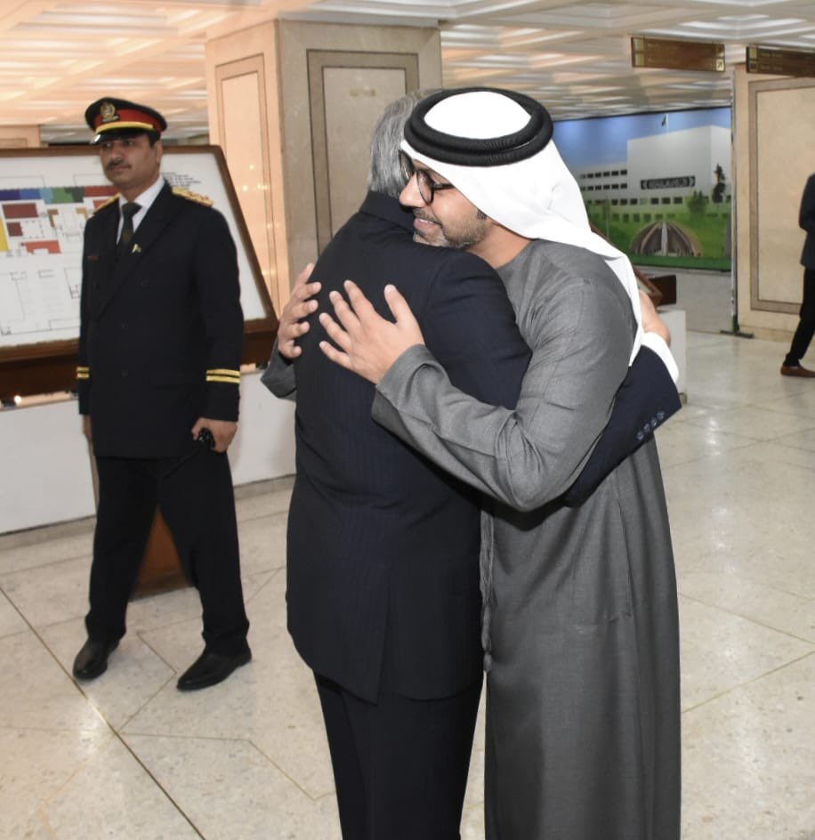 UAE Embassy PK on Twitter: "H.E Hamad Obaid Alzaabi the Ambassador of UAE in Islamabad, meets H ...