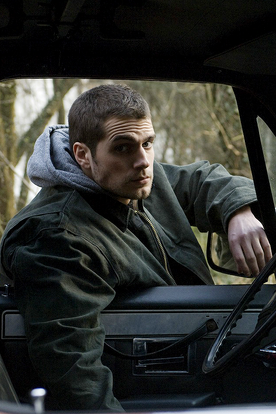CAVILL ARMY 🖤 on Twitter: "Henry Cavill as Evan Marshall in Blood Creek (2009) #HenryCavill # ...
