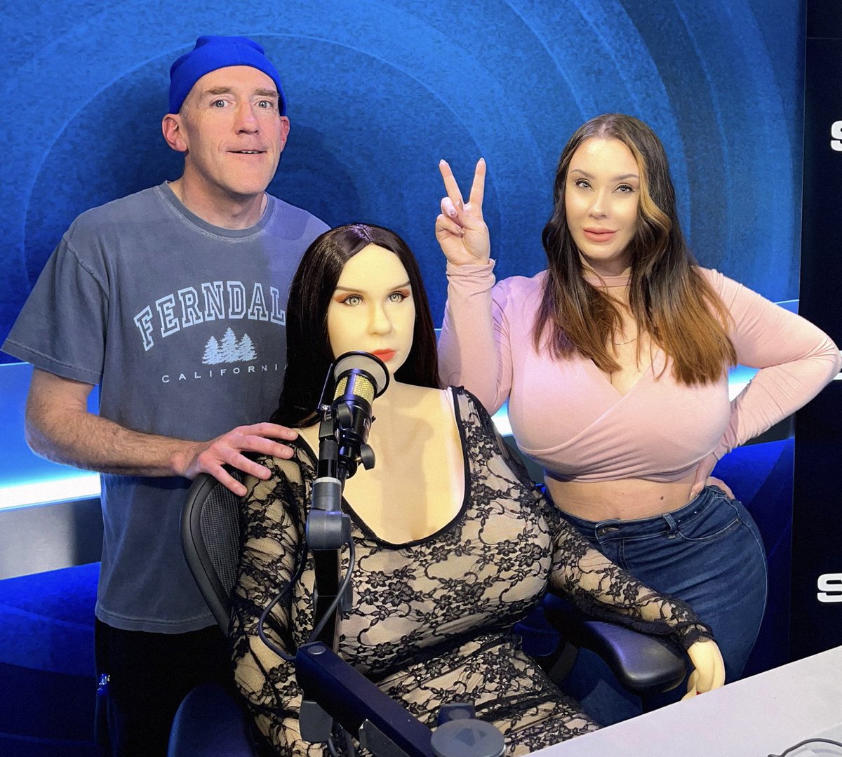 Romi Chase on Twitter: "RT @romi_chase: Romi Doll and I made it to the @BritishGQ ! Story by ...