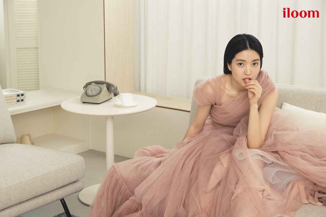 dm on Twitter: "Kim Tae Ri X Iloom #KimTaeRi"