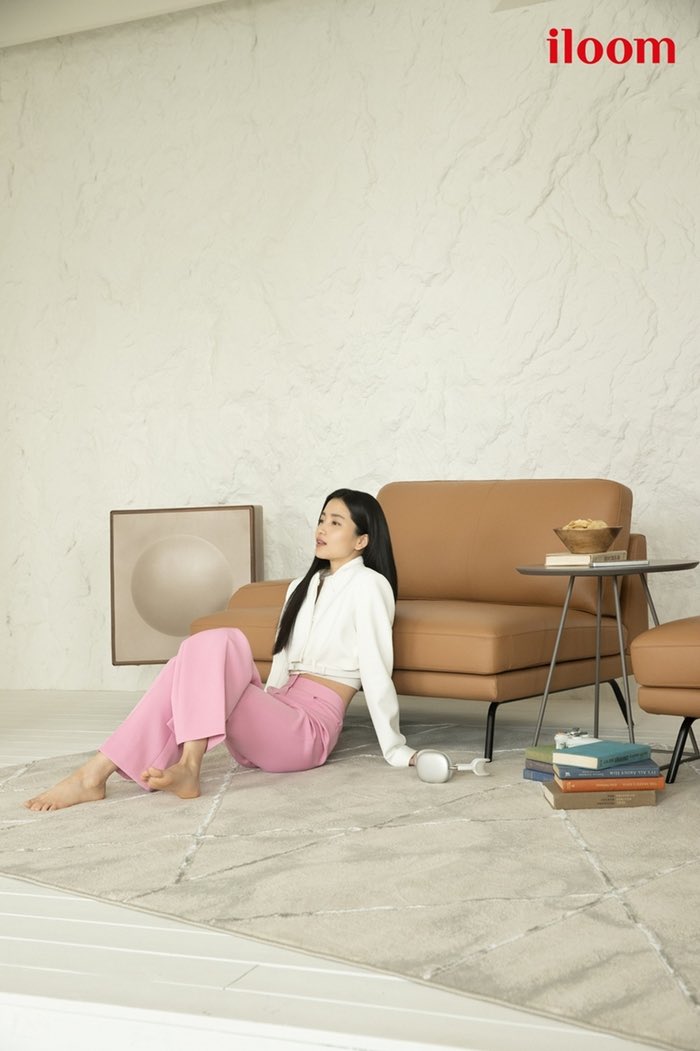 dm on Twitter: "Kim Tae Ri X Iloom #KimTaeRi"