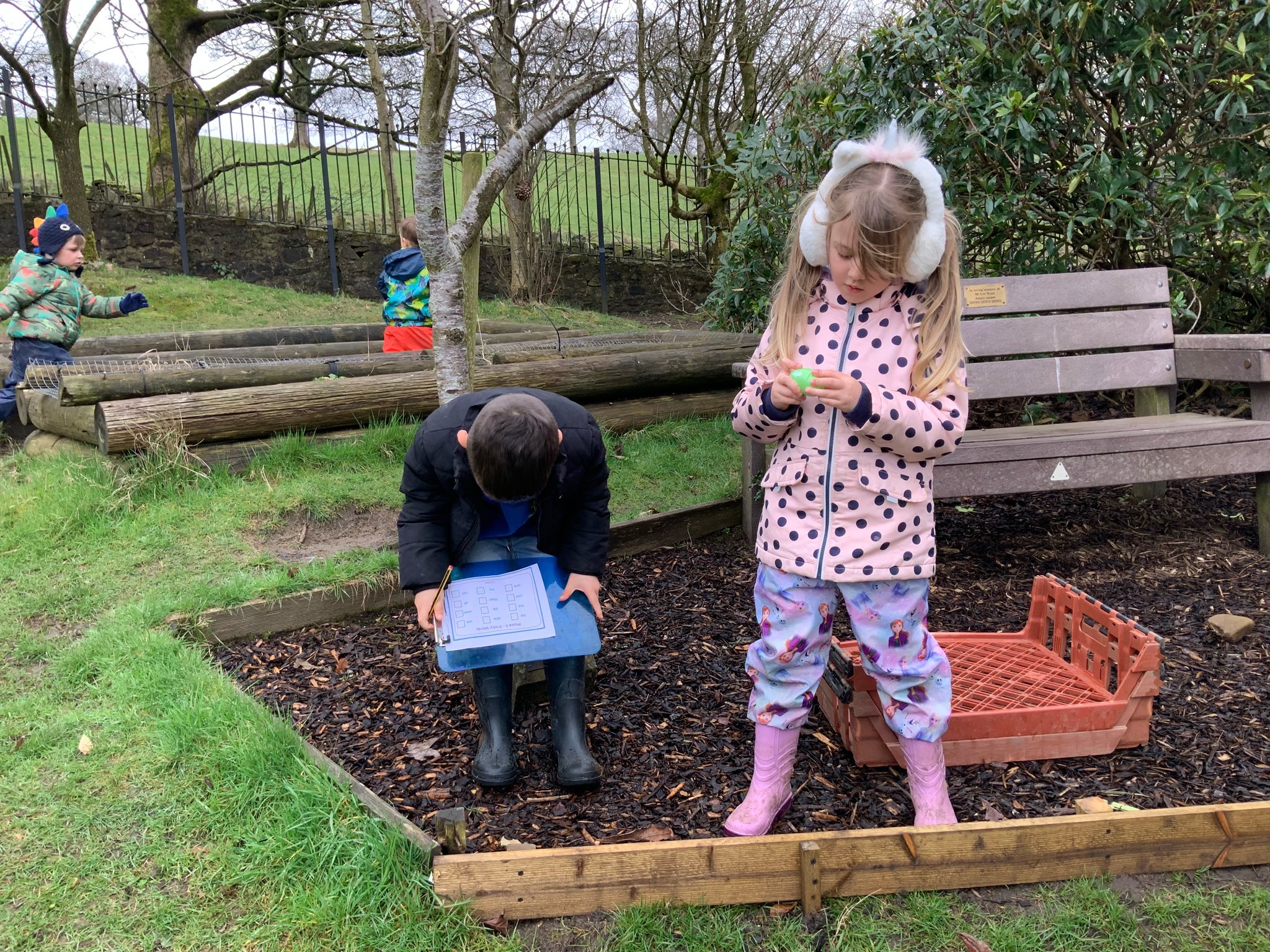 ClivigerPrimarySchool on Twitter: "EYFS displayed super teamwork today ...