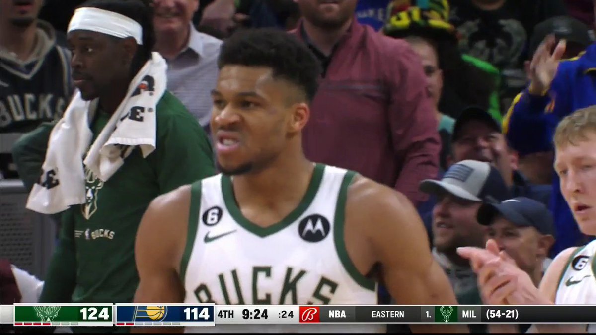 ClutchPoints on Twitter: "DO NOT JUMP WITH GIANNIS ANTETOKOUNMPO 😱"