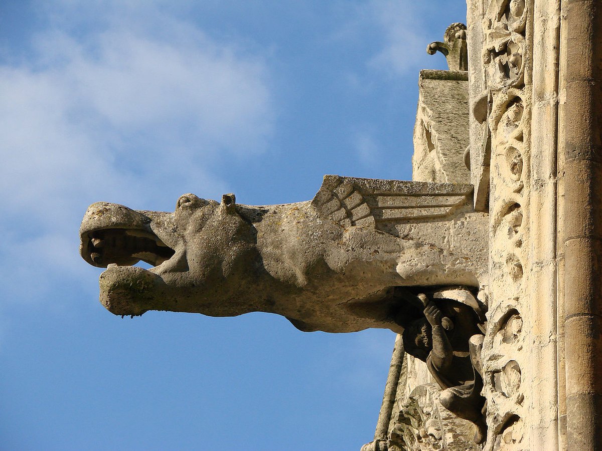 In the early 1990s a stonemason secretly carved a Xenomorph from the ...