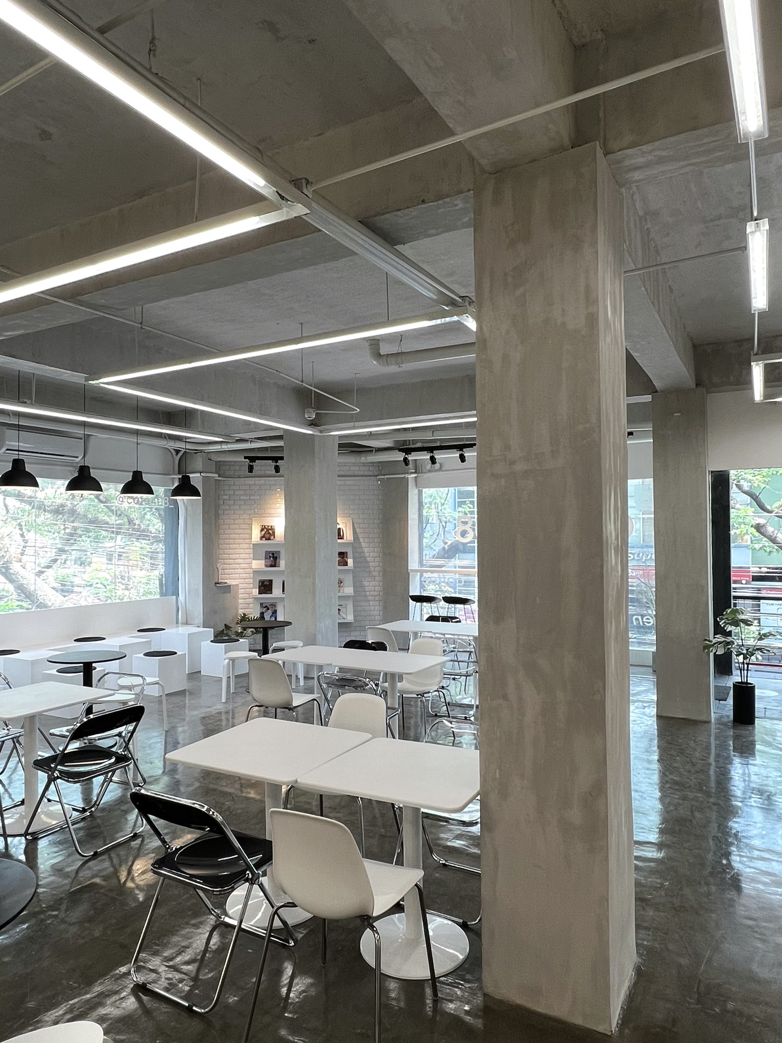 CAFE-408 on Twitter: "Soft opening day today! You can now visit the first exo cafe in the metro ...