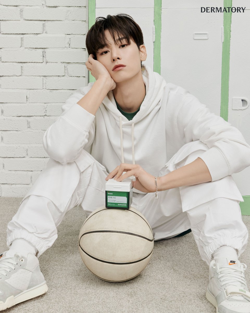 JEJU on Twitter: "RT @dermatory_kr: 고화질 화보 깜짝 선물 저희 마음 아시죠..? 영훈PICK 수분토닥 #시카패드🟪 👉 https://bit ...