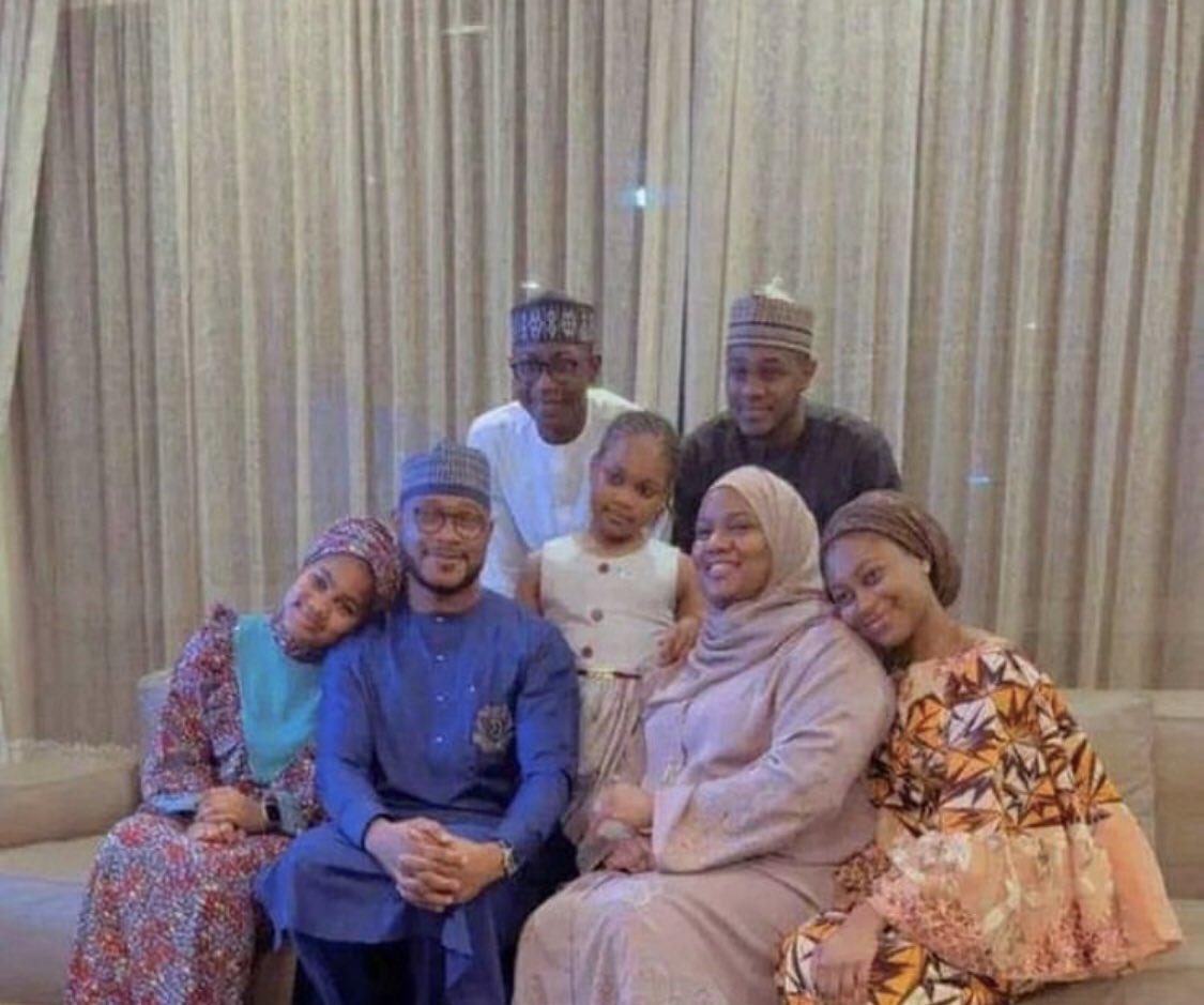 PART II: (B) Who the man @Dr_DaudaLawal Who is this baby face looking, 40 years old unknown ...