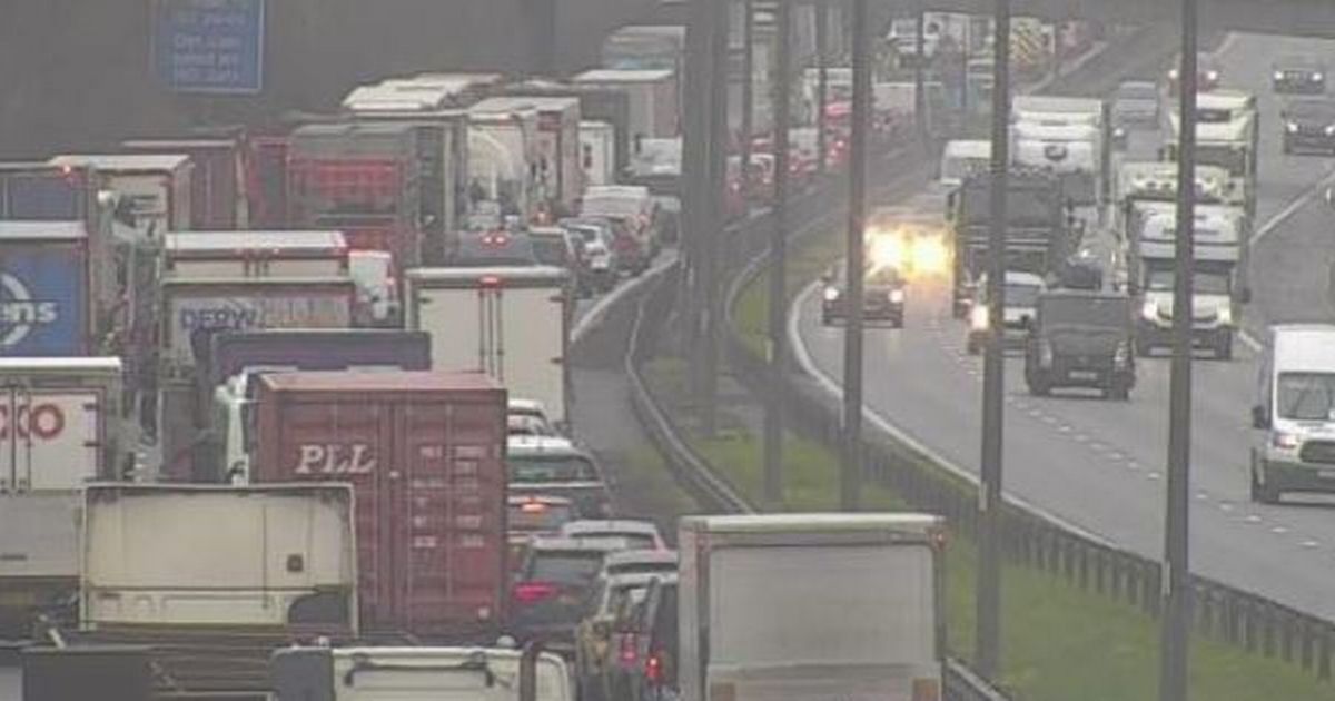 Walesonline 🏴 On Twitter Live Updates As M4 Multi Vehicle Crash
