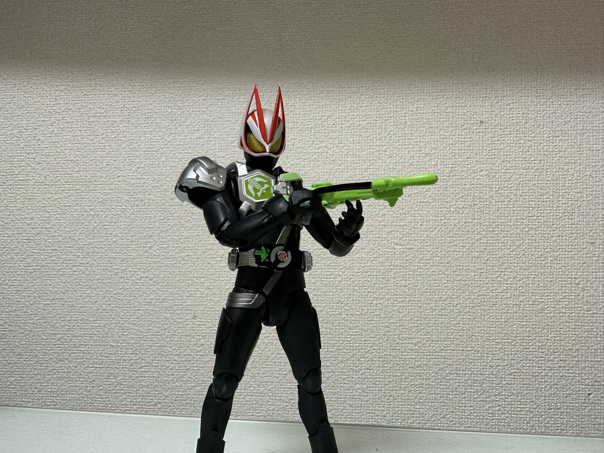 えむランド On Twitter フィギュアーツ改造! 仮面ライダーギーツ アームドアロー、アームドシールド、アームドドリルを作りました