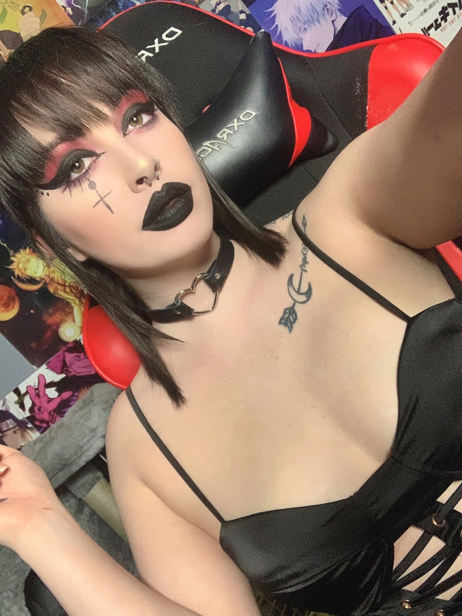 TanQueen on Twitter: "6 years difference 🥺 https://t.co/K3KpfXwTef" / Twitter