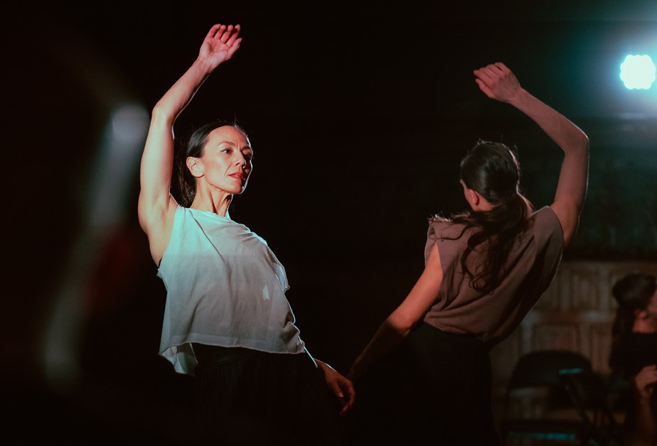 Chicago Cultural Center on Twitter: "Join us Tuesday, April 11 in the Dance Studio for a work-in ...