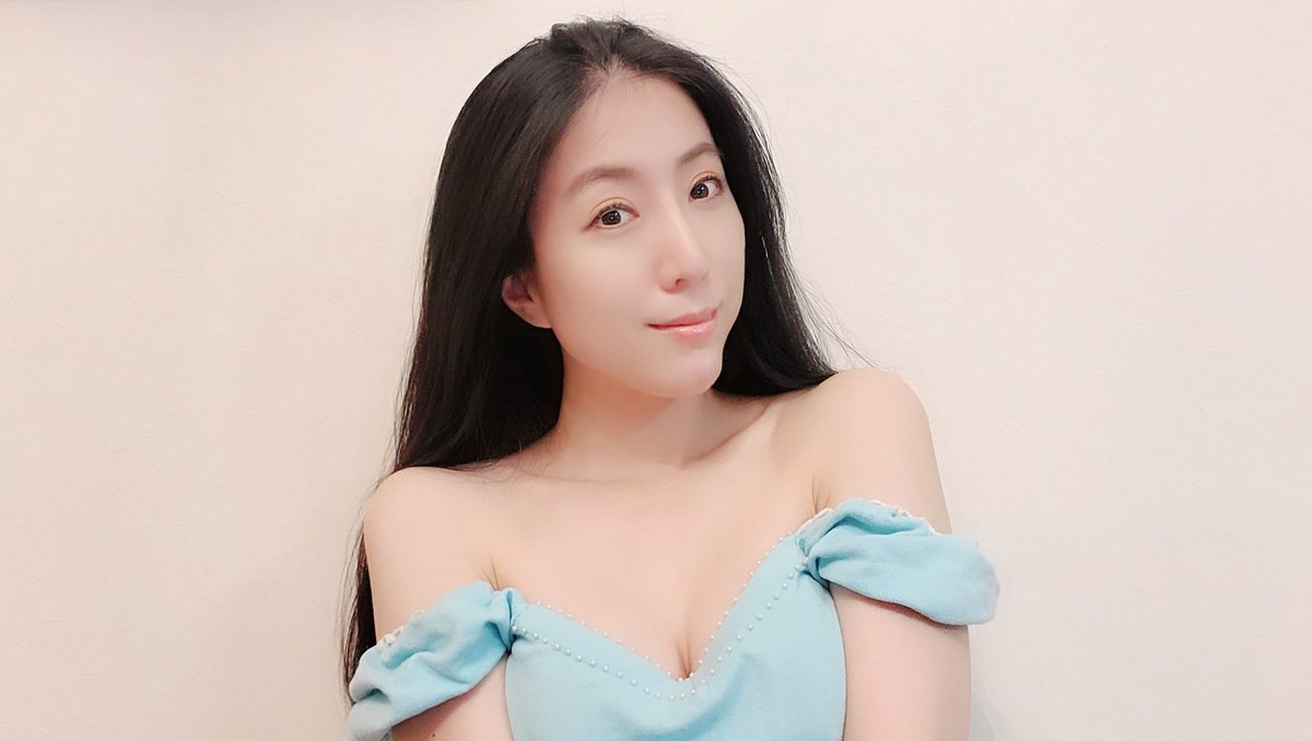 Sumire☆model on Twitter: "おはようございます(*´ー`*)💗"