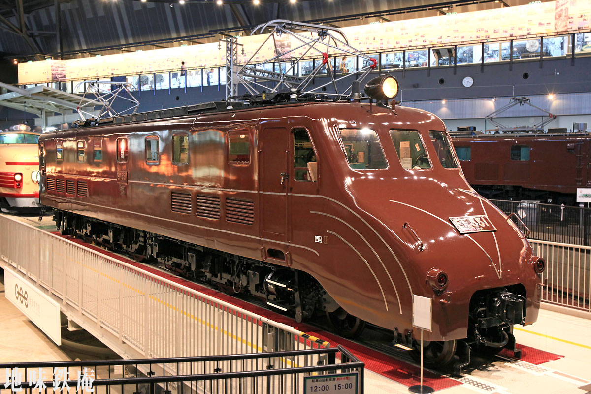 地味鉄庵 Jimi-tetsu-an on Twitter: "祝！KATOからEF55製品化！ KATOの旧型ELシリーズは勿論お布施させて頂きます！ 大宮の鉄道博物館転車台で光り輝く姿です ...