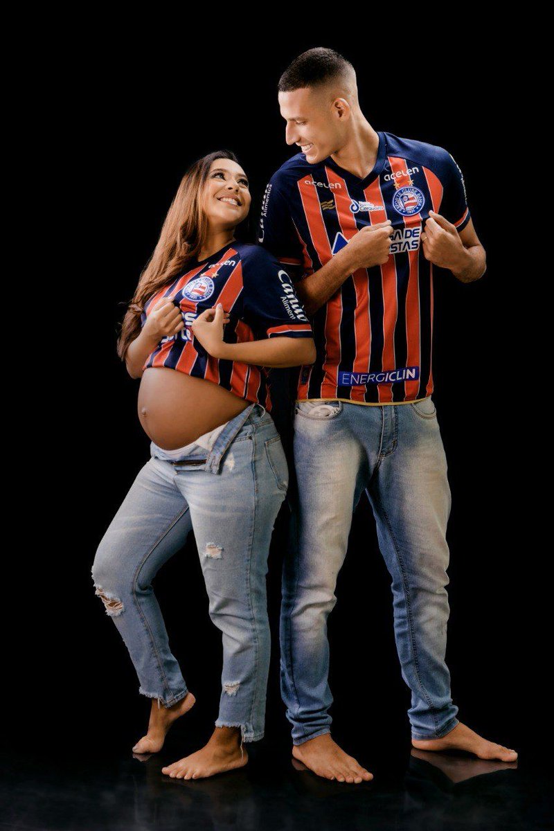 Esporte Clube Bahia on Twitter: "😍 Boaaa, meu zagueirooo! Olha só o ensaio de Gabriel Xavier com ...