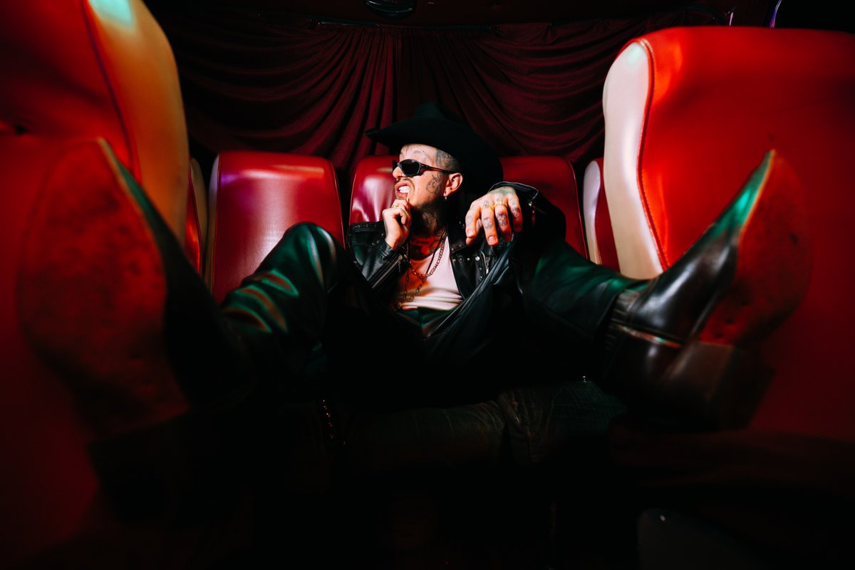 Nanpa Básico on Twitter: "Porque eres #RARA así como me gusta 🔥🔥🔥 👉🏻https://youtube.com/watch?v ...