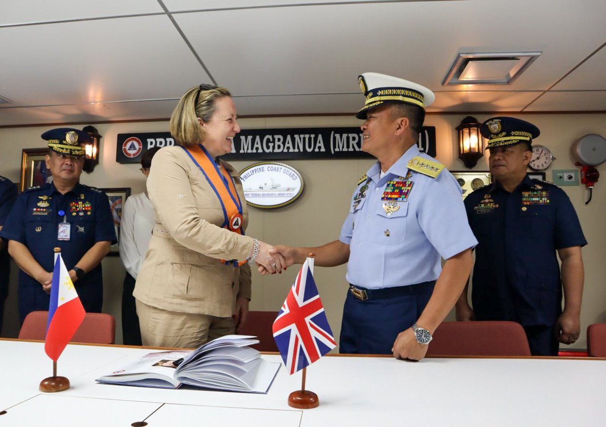 Philippine Coast Guard On Twitter Look Coastguardph Commandant Cg