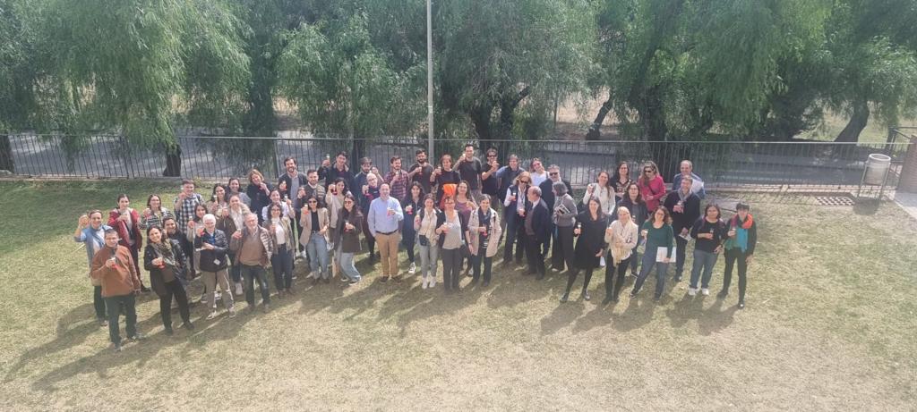 INSA-UB on Twitter: "Ahir l'INSA, va presentar formalment, i també celebrar amb els seus membres ...