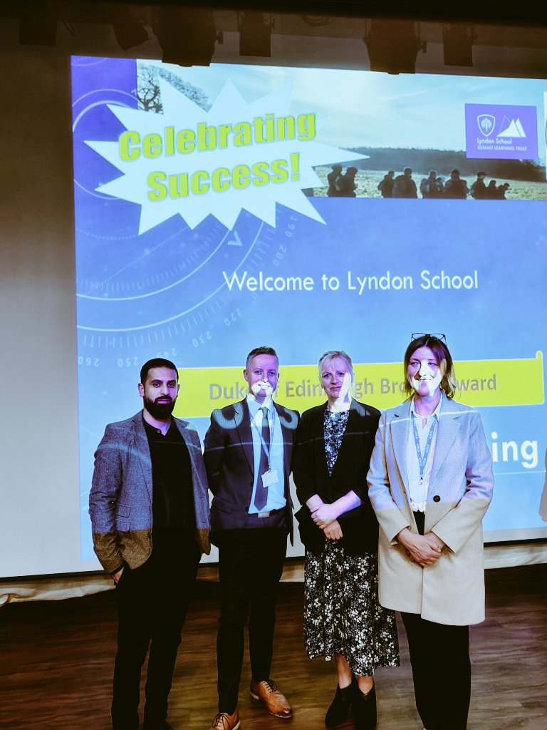 Lyndon Computing Team on Twitter: "27 Year 11 Lyndon School learners received their D of E ...