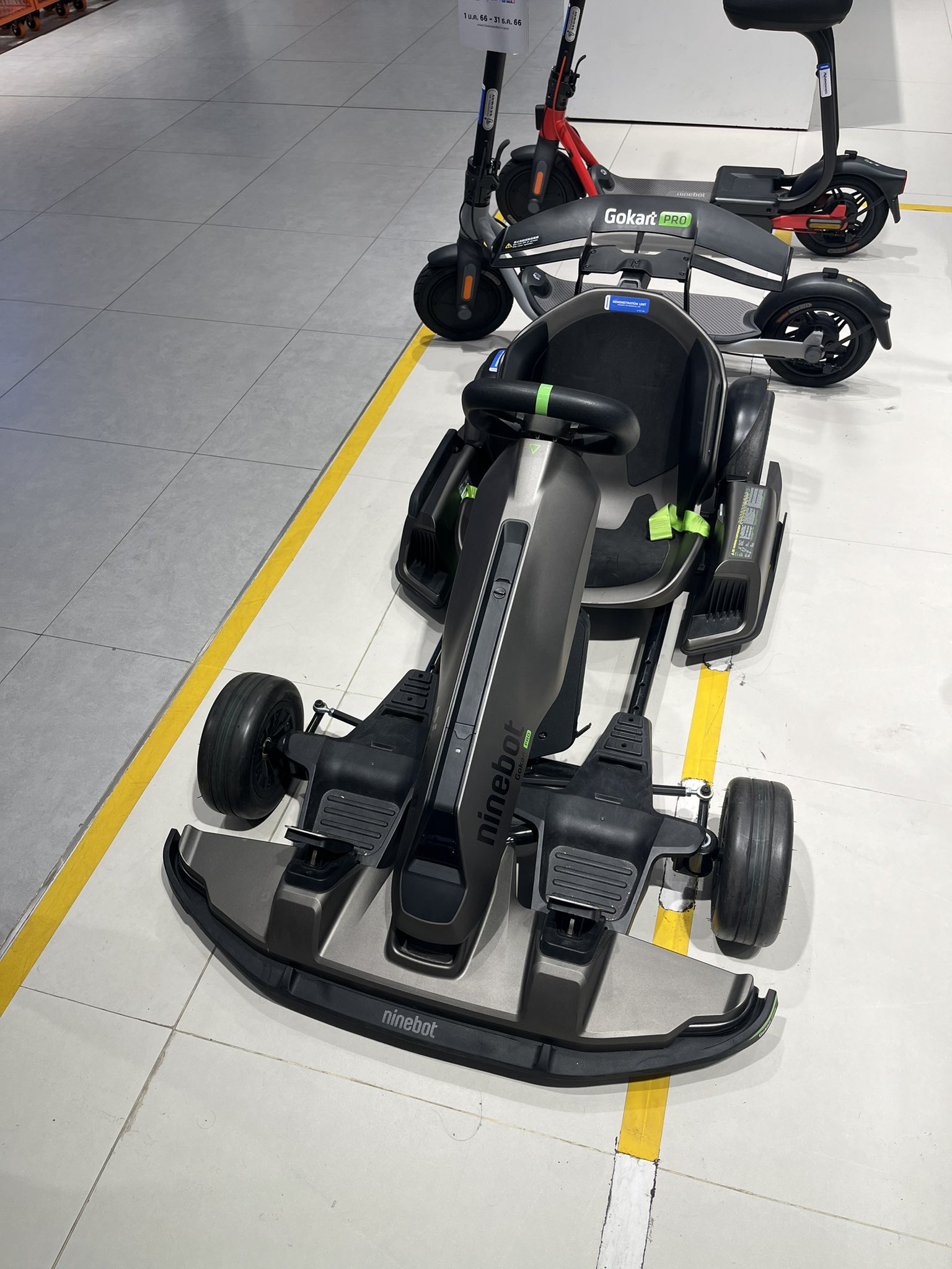 Mymeluna Design ★ CMS@Bio on Twitter: "@Latta_ARP เอารถแบบนี้อะ https://t.co/DKnayo2mXv" / Twitter