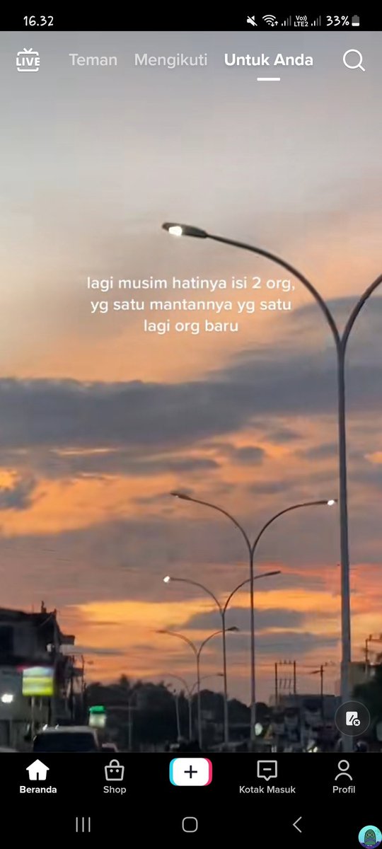 Tanyarl 💚 on Twitter: "Musim nya agak lain ya ini hmm 💚"