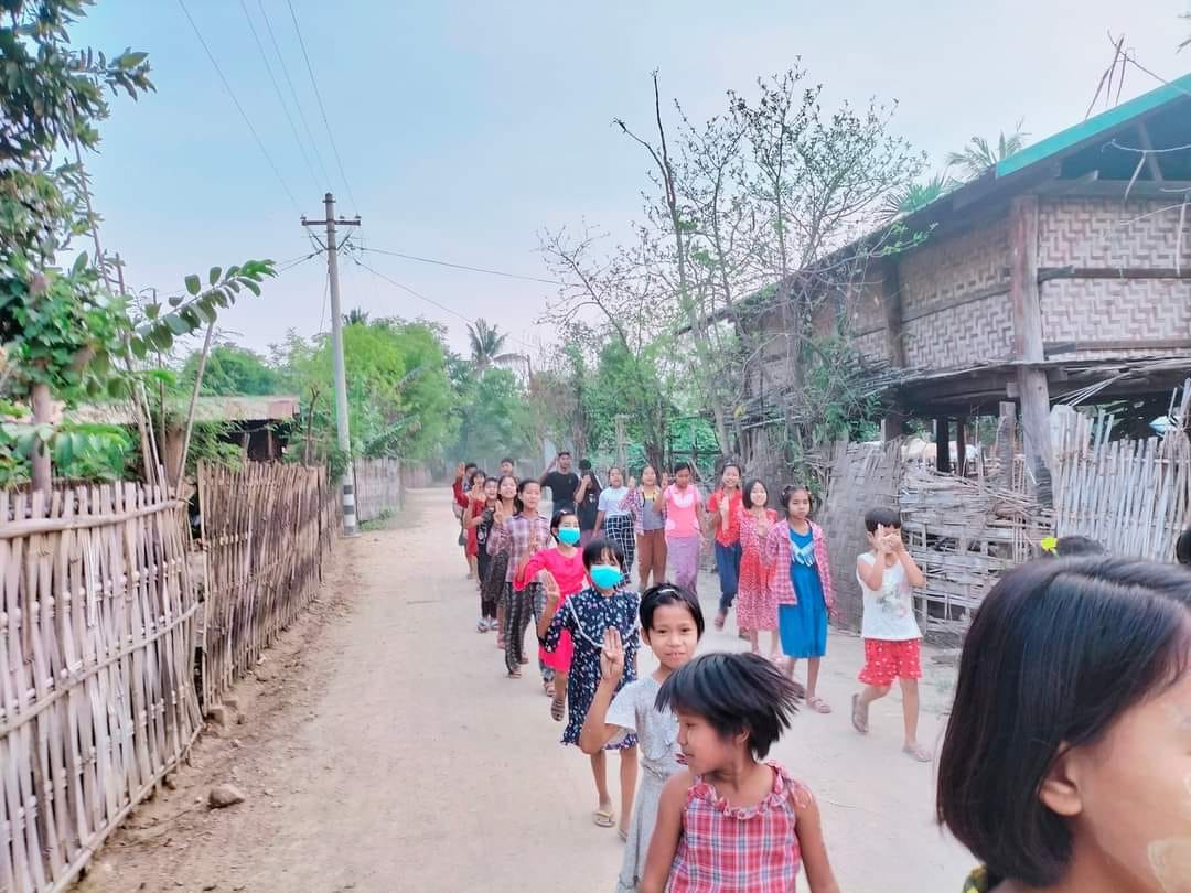 Khit Thit Media On Twitter ယင်းမာပင်မြို့နယ်တွင် စစ်အာဏာရှင် ဆန့်ကျင